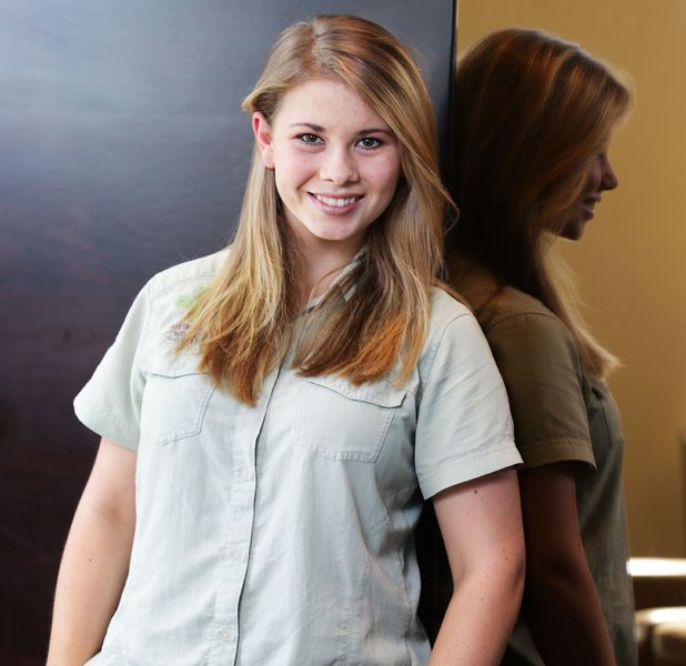Steve Irwin daughter Bindi Irwin in online death hoax - Celebrity News ... Steve Irwin daughter Bindi Irwin in online death hoax - Celebrity News ...